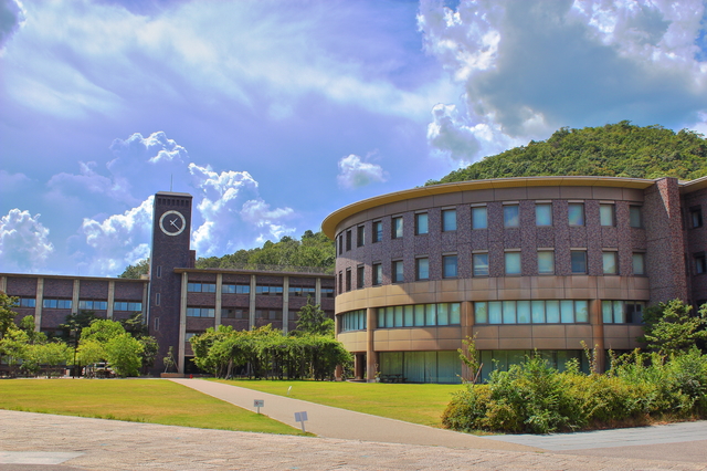 Top 3 university brand comprehensive strength, ranking reversal in the ...