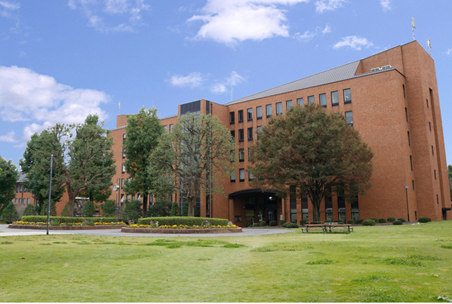 Reitaku大學旨在培養能夠擴大學生可能性並考慮企業倫理的AI人才。Reitaku大學在所有院系實施數據科學課程-大學學報在線