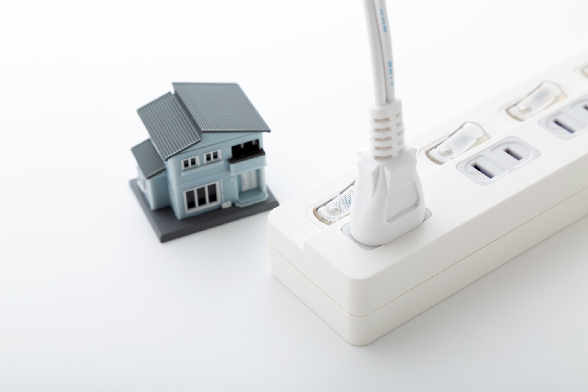 Increased power saving effect with variable electricity rates and ...